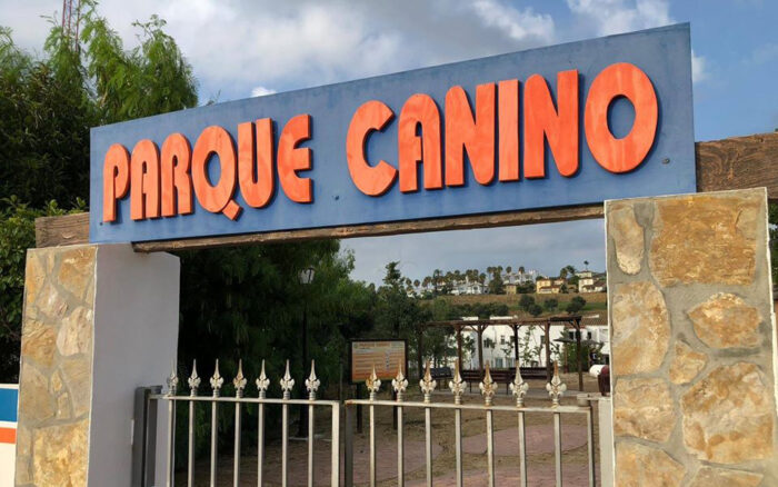 Mejoras en el Parque Canino de Pueblo Mexicano | Manilva.ws